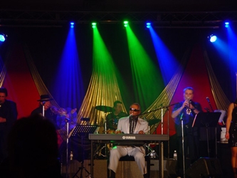 Ray Charles Celebrity Look Alike Impersonator | Besser Entertainment